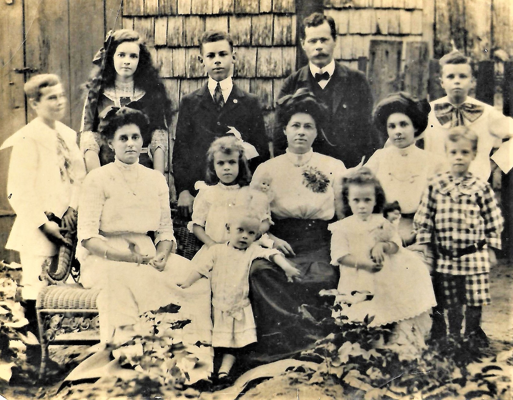 THE LABEGA’S – The Saba Islander